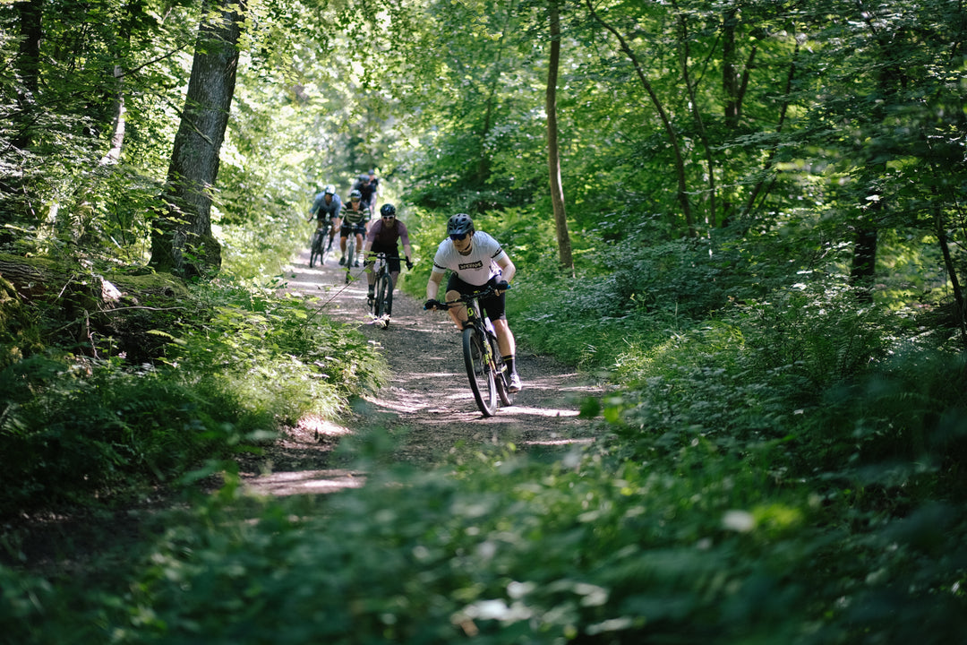 Curve bikes visit The Woods – The Woods Cyclery